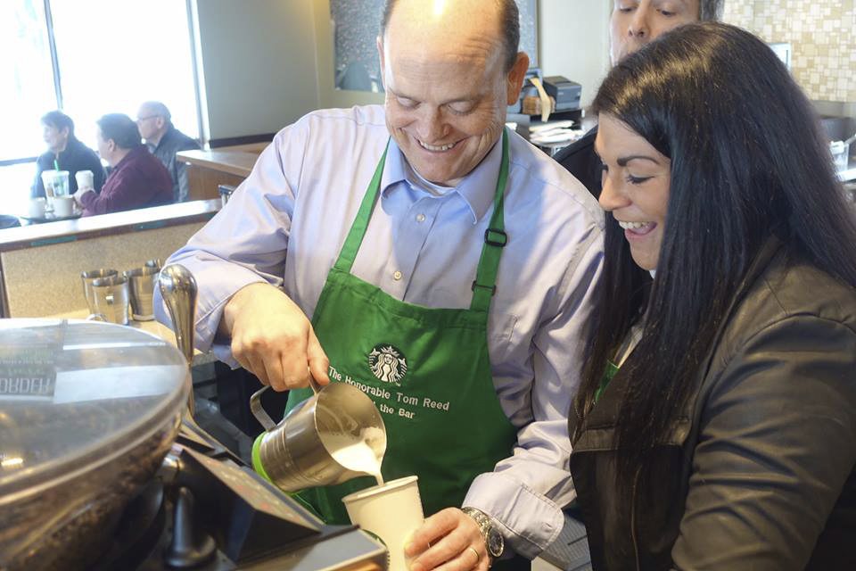 Reed becomes barista for a day | News, Sports, Jobs - Observer Today